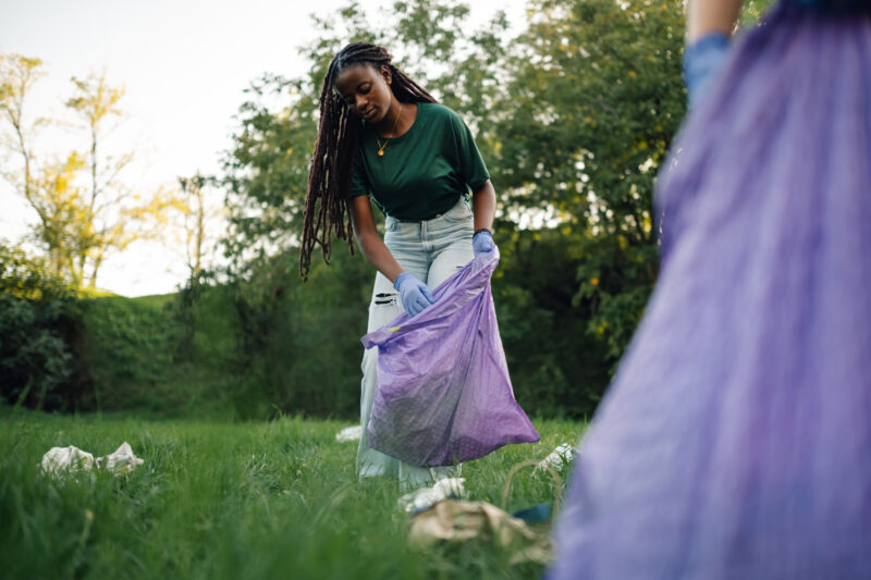 Do's and Don'ts of Trash Can Etiquette: Proper Waste Disposal Practices ...